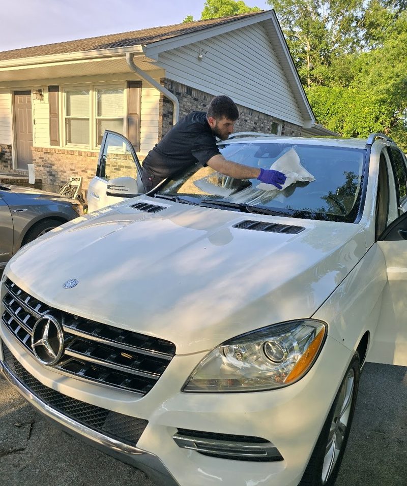 Charleston Mobile Windshield Replacement | Mission Auto Glass